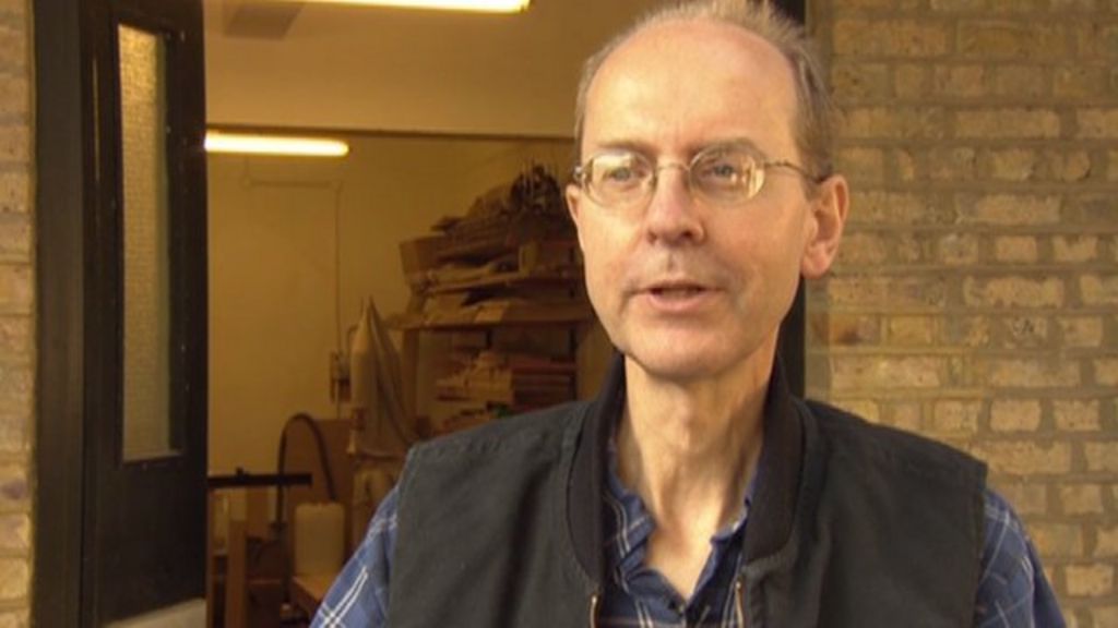 Richard III descendant's 'shock' at genetic link - BBC News