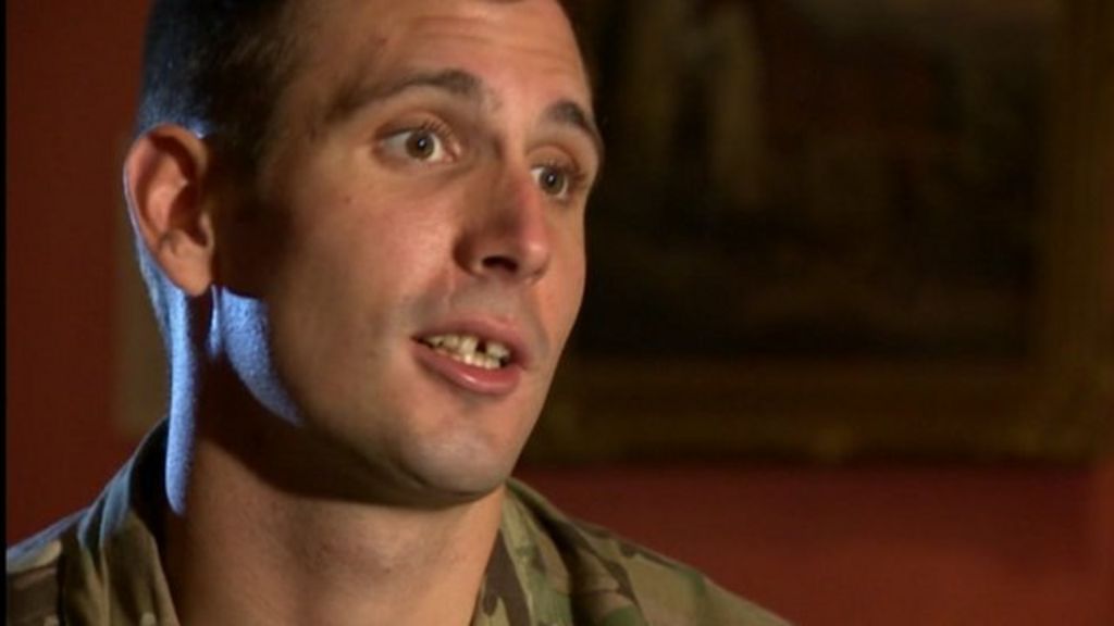 IED blast soldier wins Queen's Commendation for Bravery - BBC News
