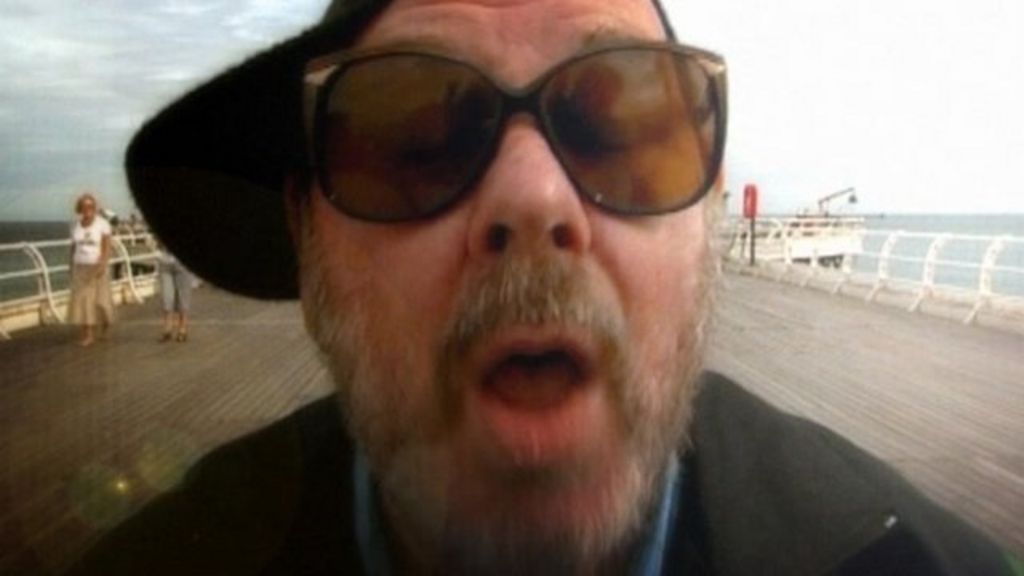 Keith Skipper in Norfolk police commissioner rap - BBC News