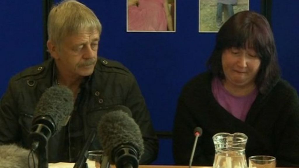 April's mother in appeal for help - BBC News