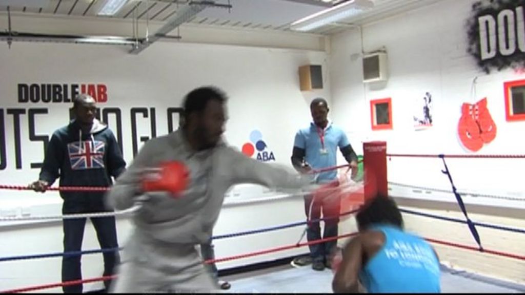 Cameroon Olympian boxers in bid to stay in UK - BBC News