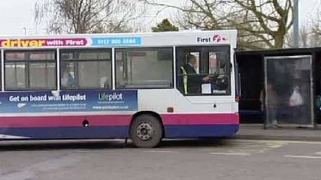 Falkirk Council to take over First Scotland bus routes - BBC News