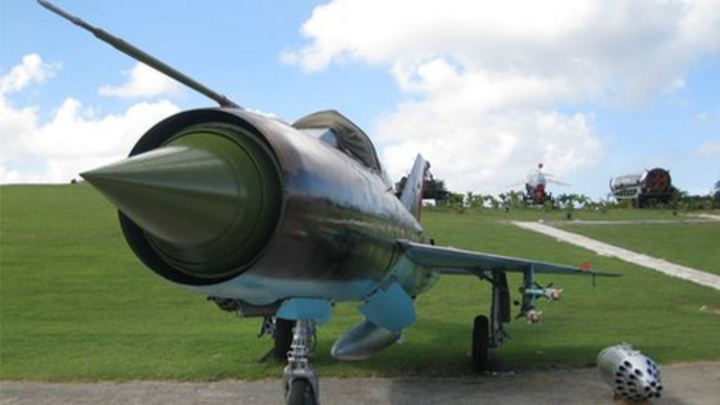 Cubans remember missile crisis 'victory' - BBC News