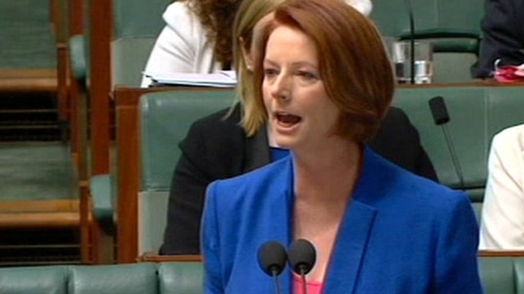 Australia PM Julia Gillard prompts 'misogyny' redefinition - BBC News