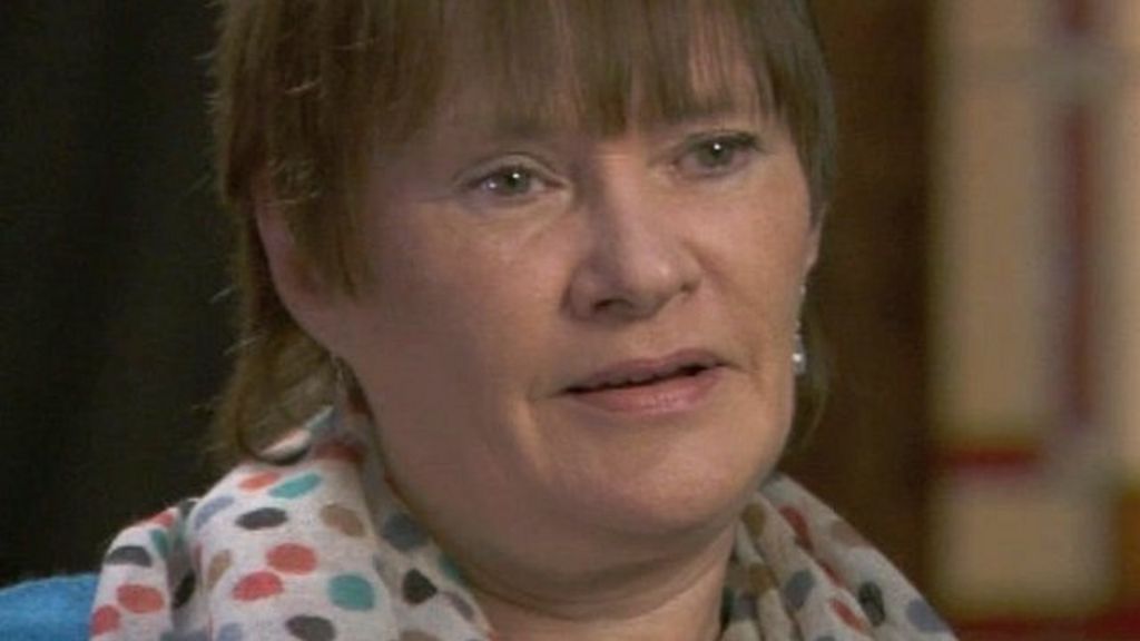 Newsnight Savile witness 'angry' after programme dropped - BBC News