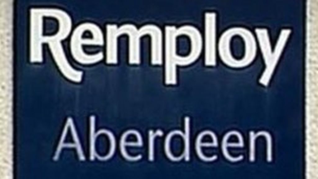 Call for end to Scottish Remploy closures - BBC News
