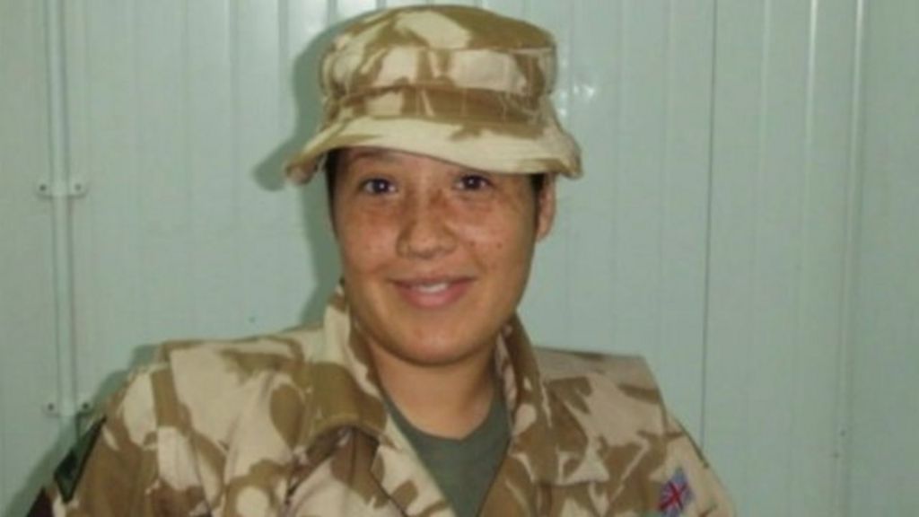 Female soldier killed in Afghanistan named as Channing Day - BBC News