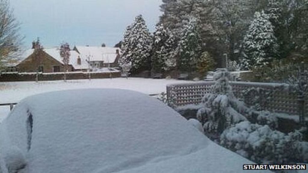 County Durham snow: Drivers warned to take care - BBC News