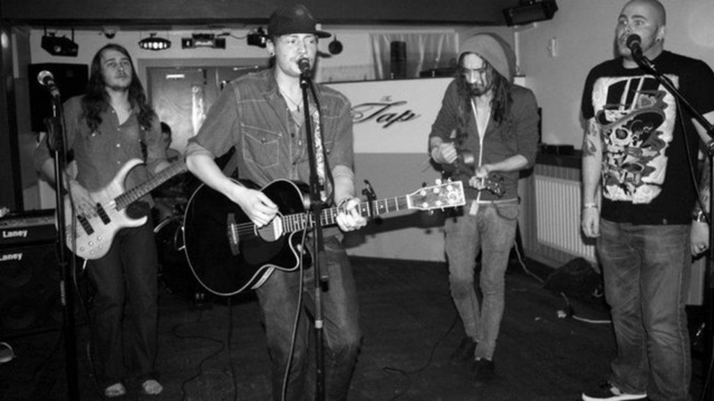 Jasper In The Company Of Others at the Brewery Tap - BBC News
