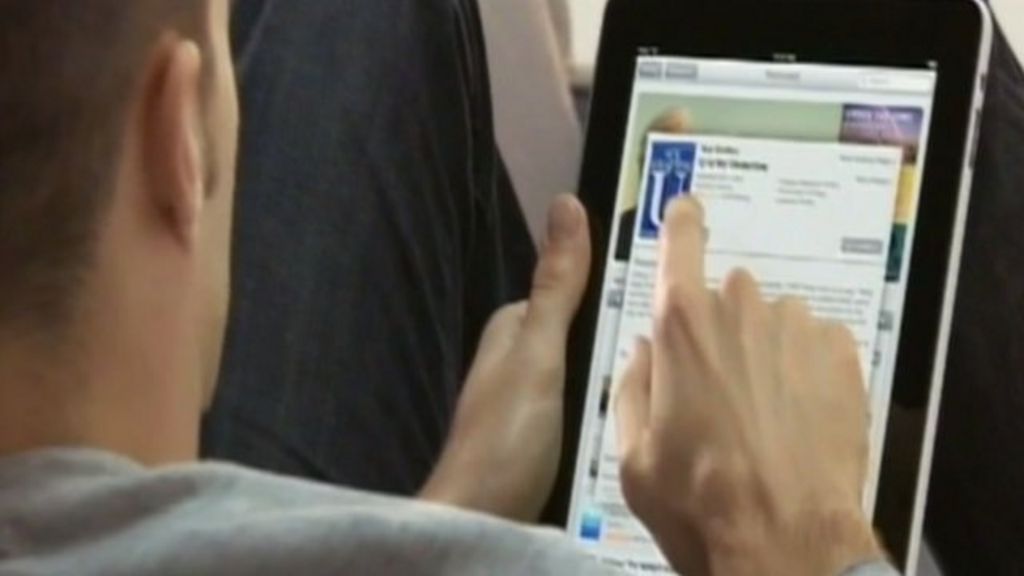 Online news: readers move from newspapers to tablet PCs - BBC News