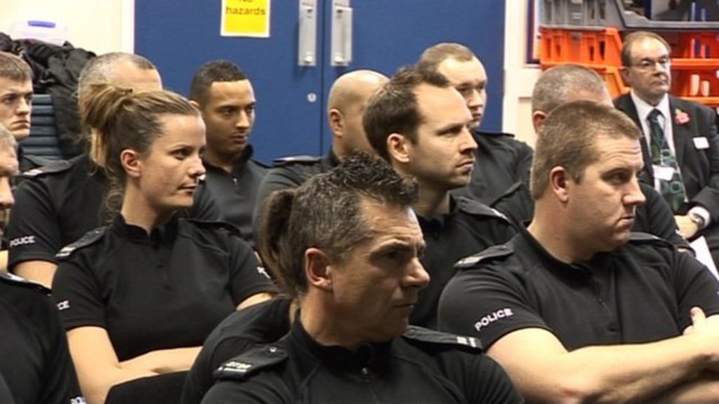 Nottinghamshire Police acts on stop and search concerns - BBC News