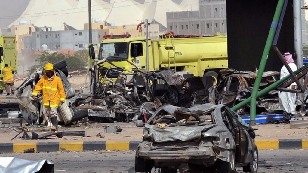 Saudi Arabia fuel truck crash kills 22 in Riyadh - BBC News