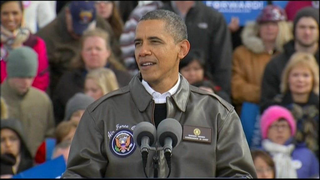 President Barack Obama returns to election campaign trail - BBC News