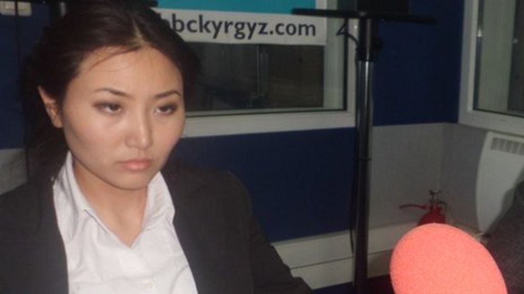 Disgust over 'mock abduction' of Kyrgyz TV reporter - BBC News