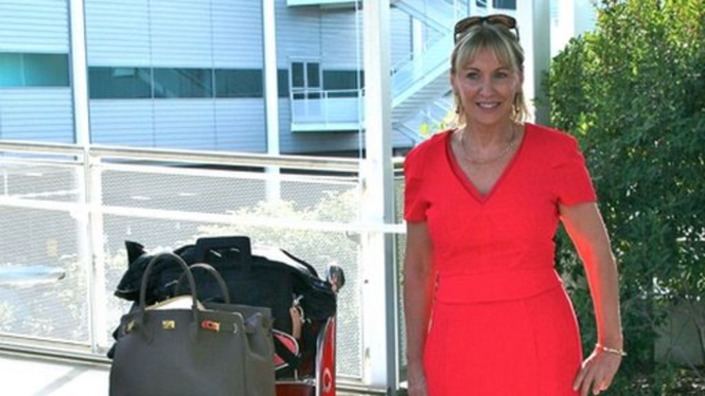 Nadine Dorries suspended as Tory MP in I'm a Celebrity row - BBC News