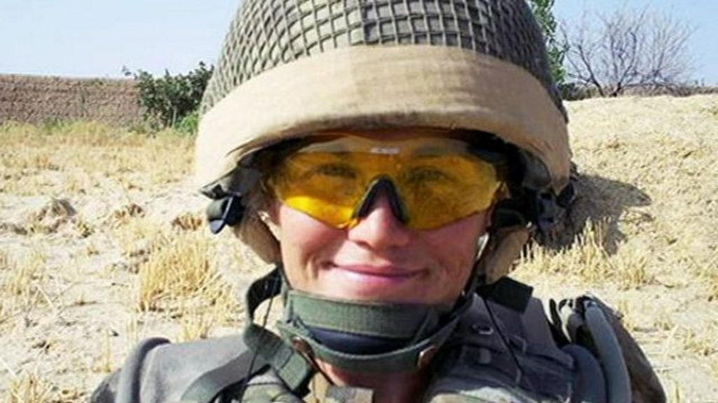 Paramedic Michelle Ping named Woman of the Year - BBC News