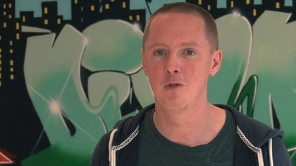 Youth worker Sam Oldroyd named Community Hero - BBC News