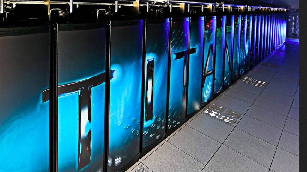 US Titan supercomputer clocked as world's fastest - BBC News