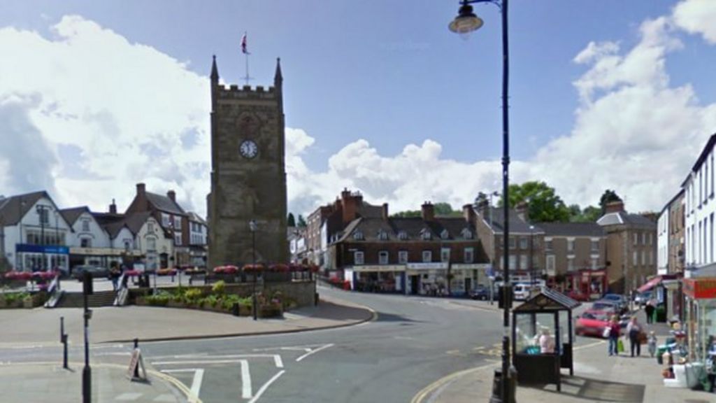 Coleford traders say parking charges are closing shops - BBC News