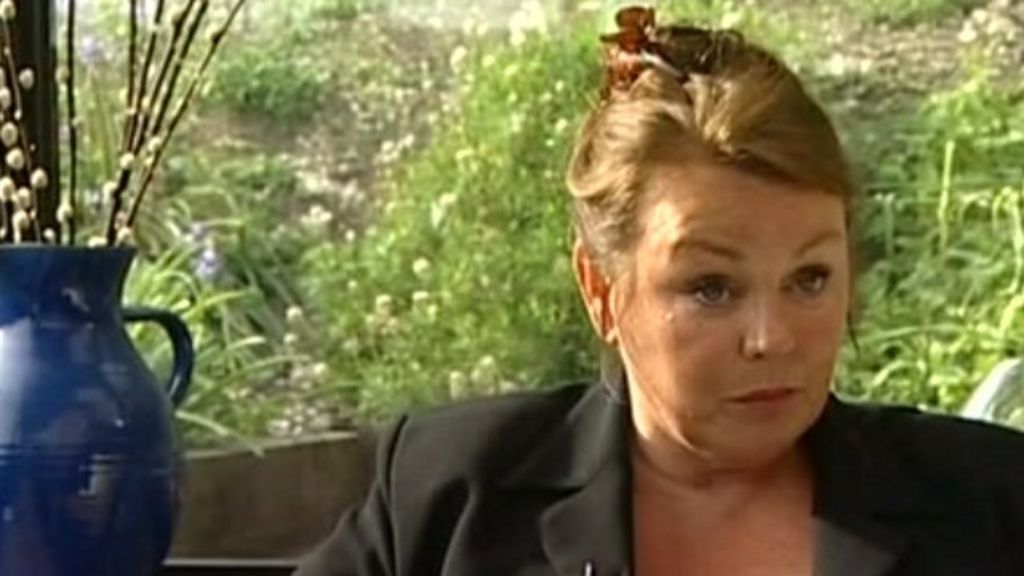 Ex-MP Margaret Moran's fall from grace - BBC News