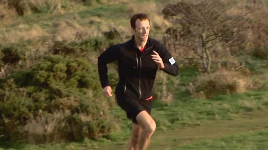 GP to run seven marathons in seven days across seven continents - BBC News