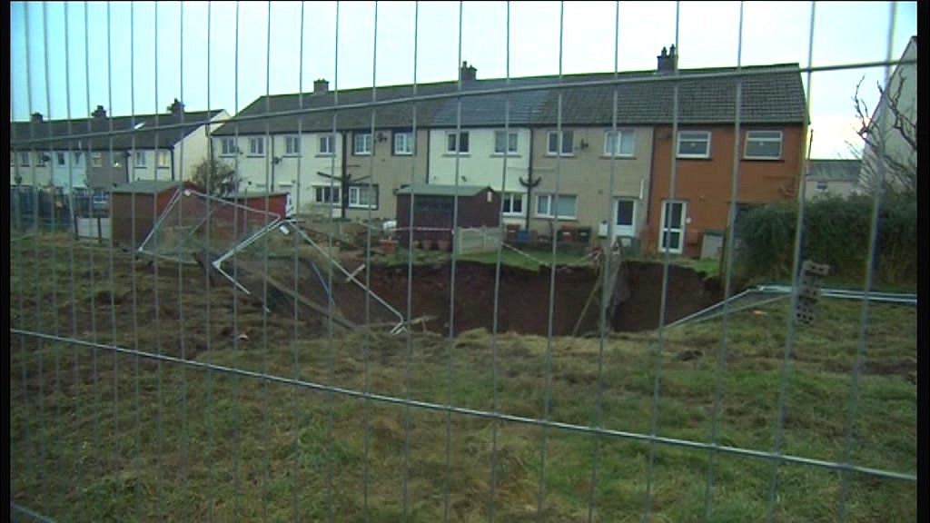 Egremont mine shaft collapse: Worker rescued from rig - BBC News