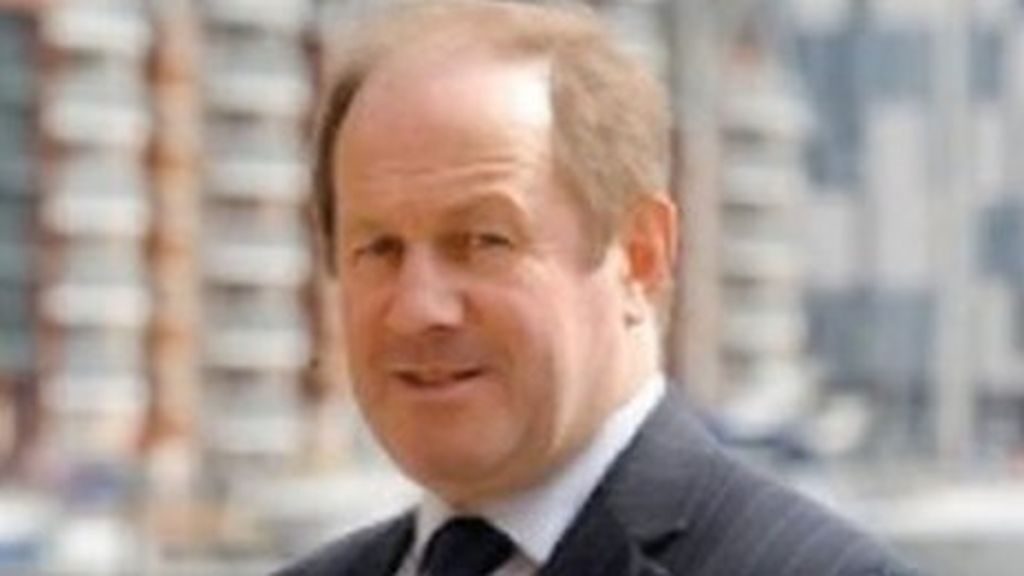 Conservative Tim Passmore wins Suffolk PCC election - BBC News