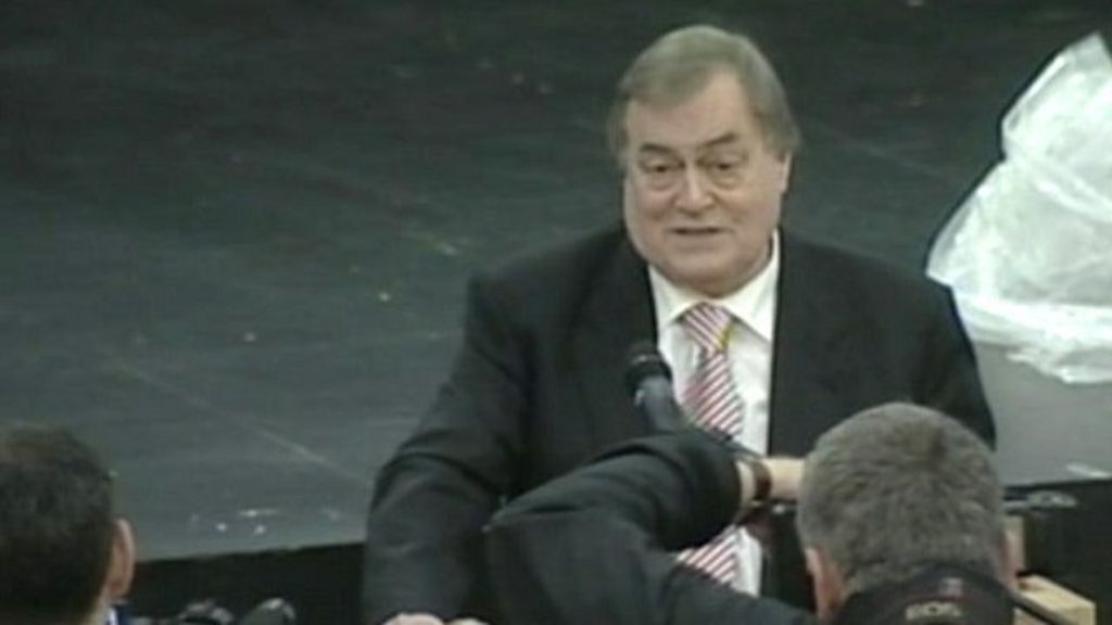 Lord Prescott on PCC defeat: 'The people have spoken' - BBC News