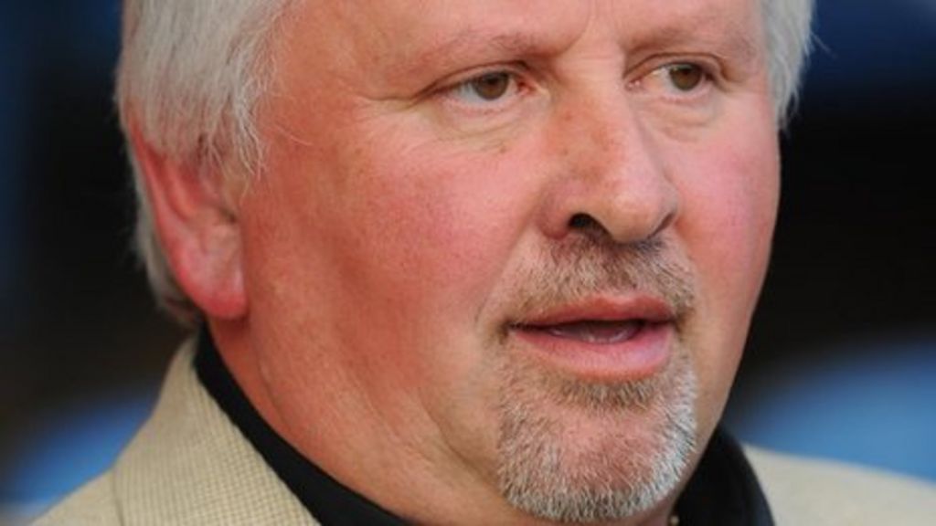 Paul Sturrock: Essex front two impress boss - BBC Sport