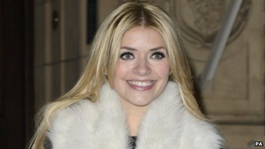 Holly Willoughby gets payout from Sunday Sport - BBC News