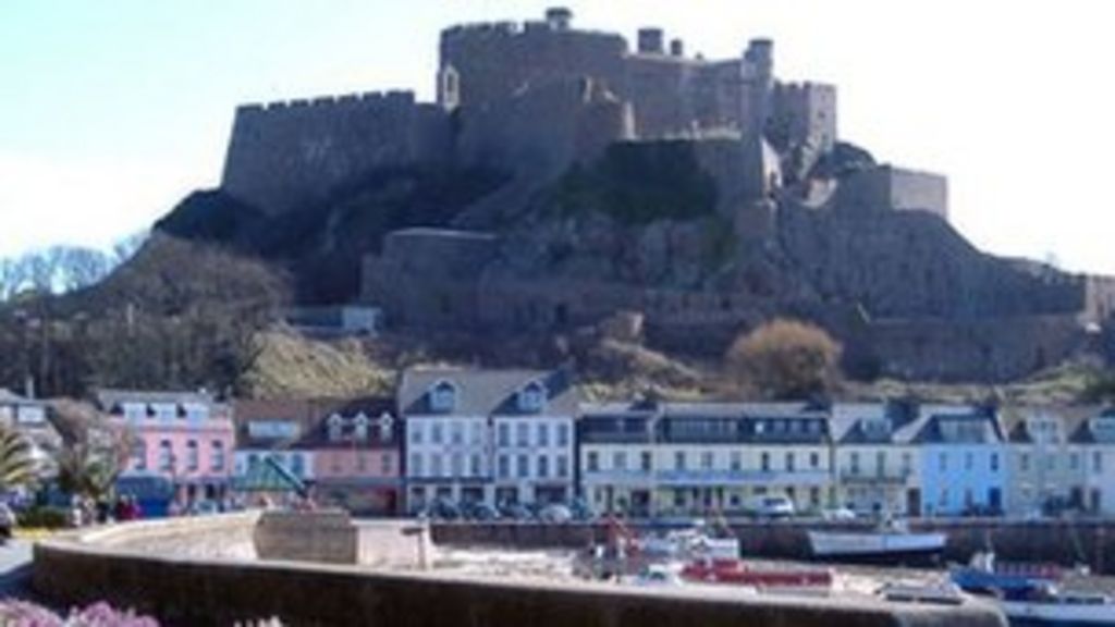 Gorey Pier homes plan in Jersey rejected by minister - BBC News
