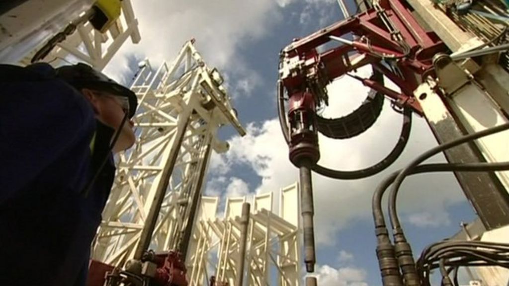 Gas fracking: Ministers approve shale gas extraction - BBC News