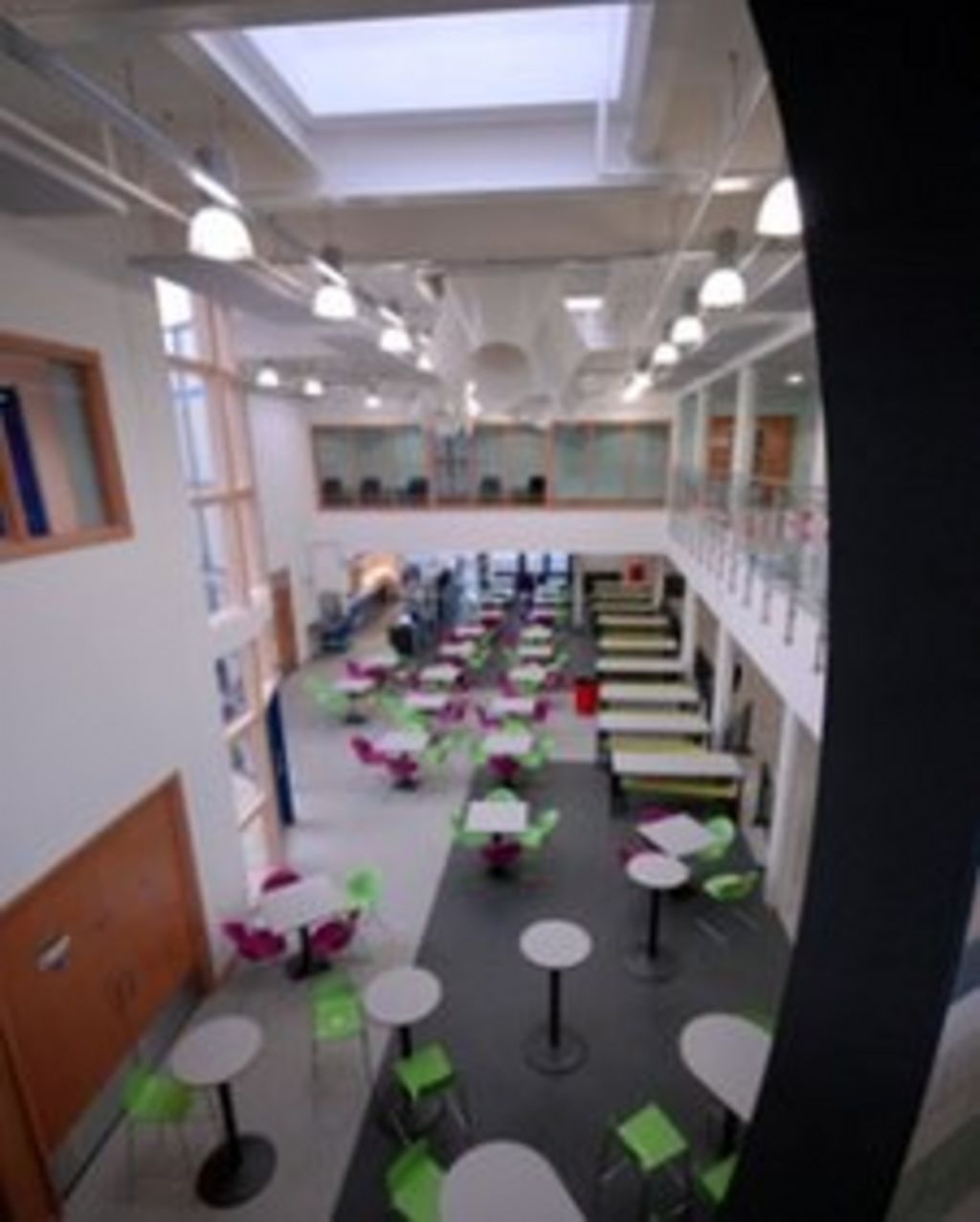 Carleton Community High School officially reopens - BBC News