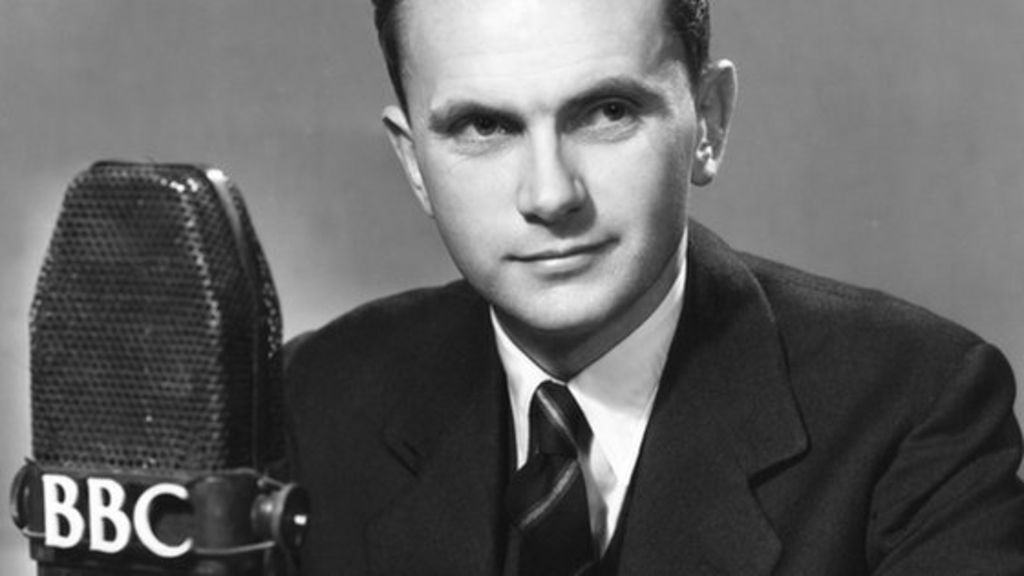 Broadcaster Kenneth Kendall dies - BBC News
