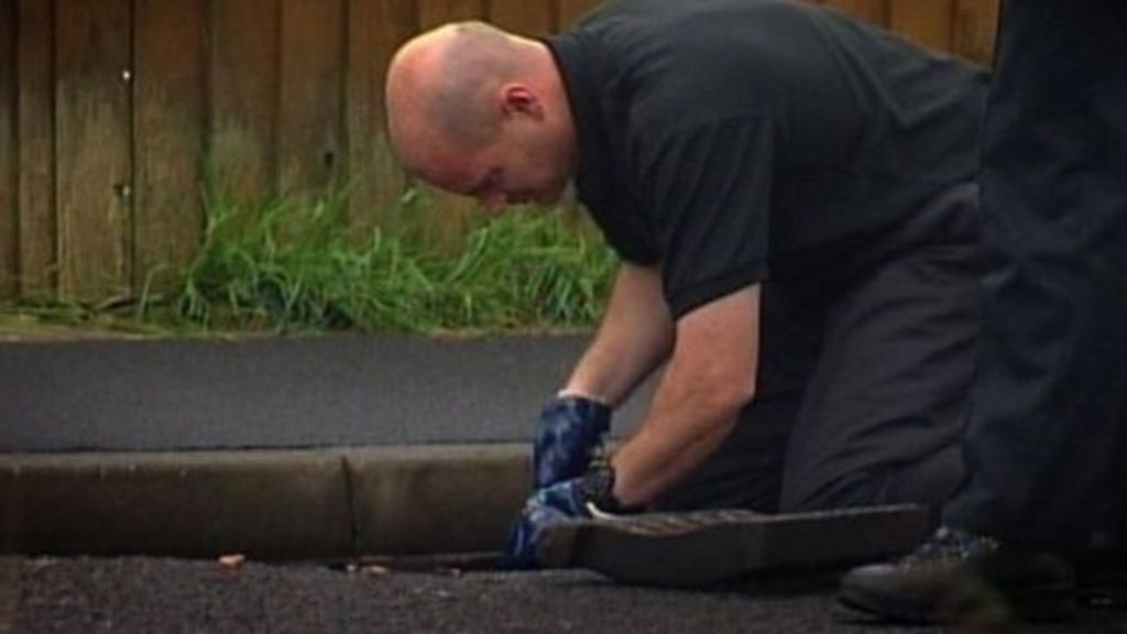 Police in the East Midlands issue hundreds of 'Osman warnings' - BBC News