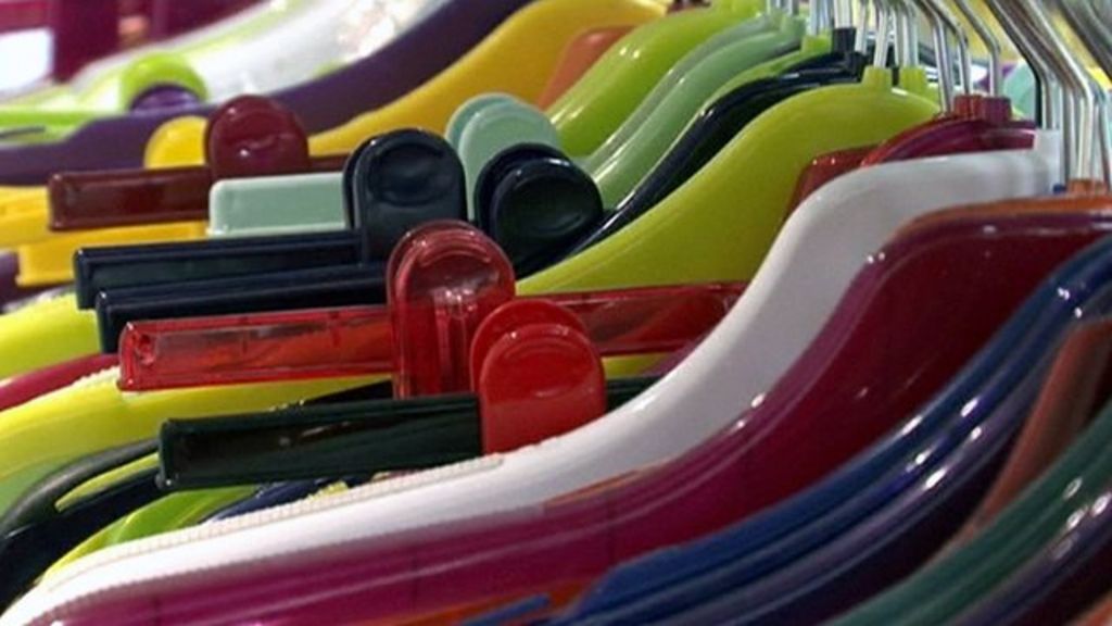 Jedburgh's Mainetti hanger factory enjoys global reach - BBC News