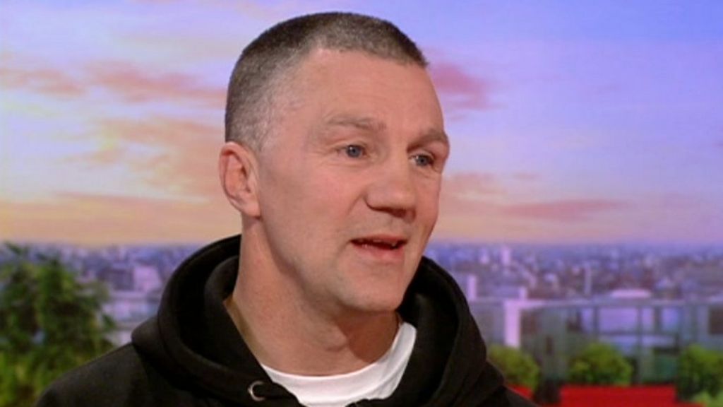 Former boxer Glyn Rhodes' MBE 'a dream come true' - BBC News