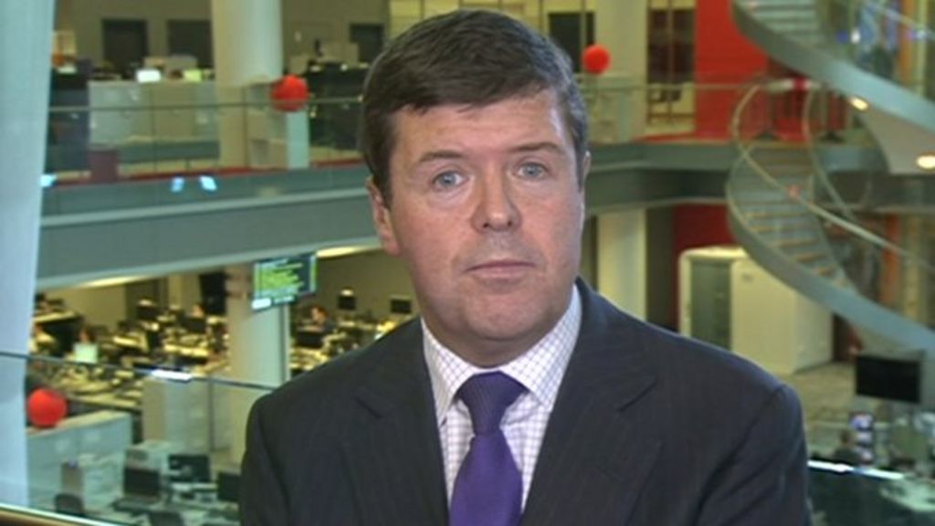 'Target winter fuel benefit to pay for elderly care' - BBC News