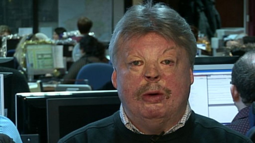 Weston: Falkland Islanders will back Sun ad - BBC News