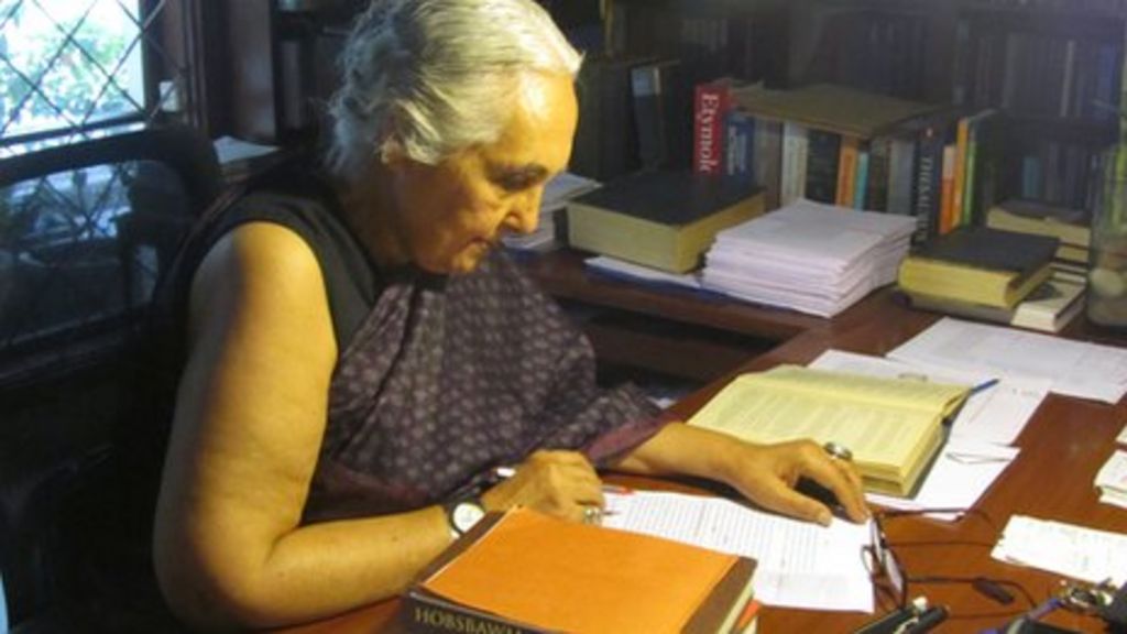 Dowry or degree? The choice that shaped Romila Thapar's life - BBC News