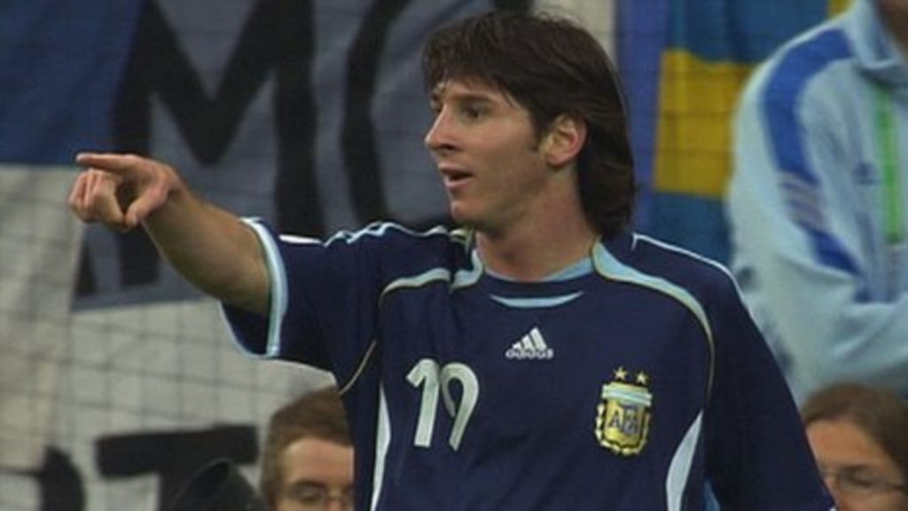 2006 archive: Lionel Messi scores for Argentina at World Cup - BBC Sport