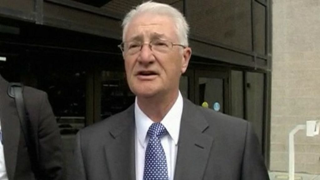 Christopher Tappin sentenced to 33 months in US arms case - BBC News