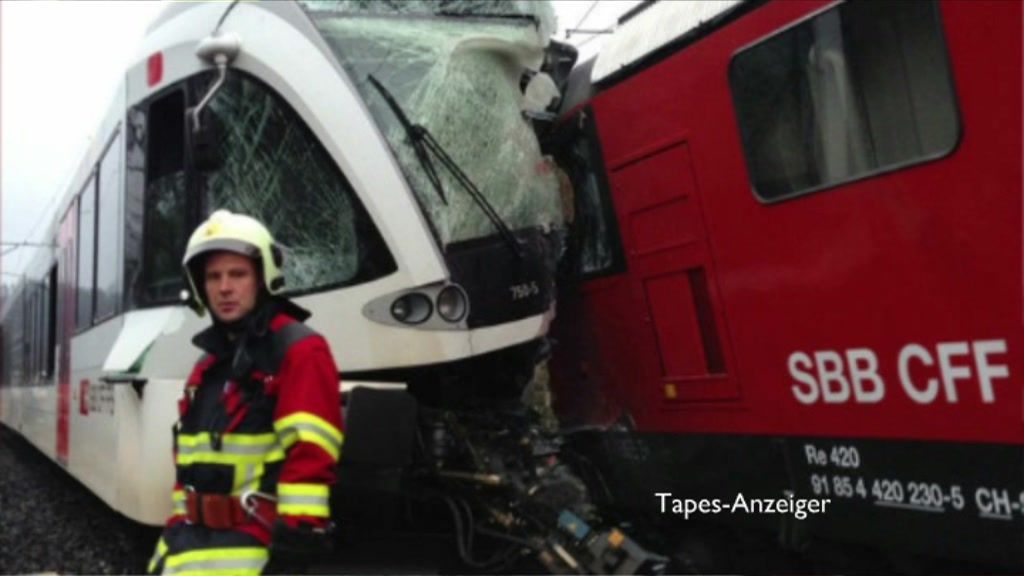 Double Swiss train crash: 17 people injured - BBC News