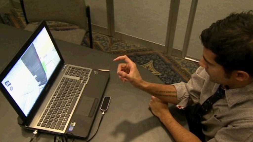 New 'leap' in computer interaction? - BBC News