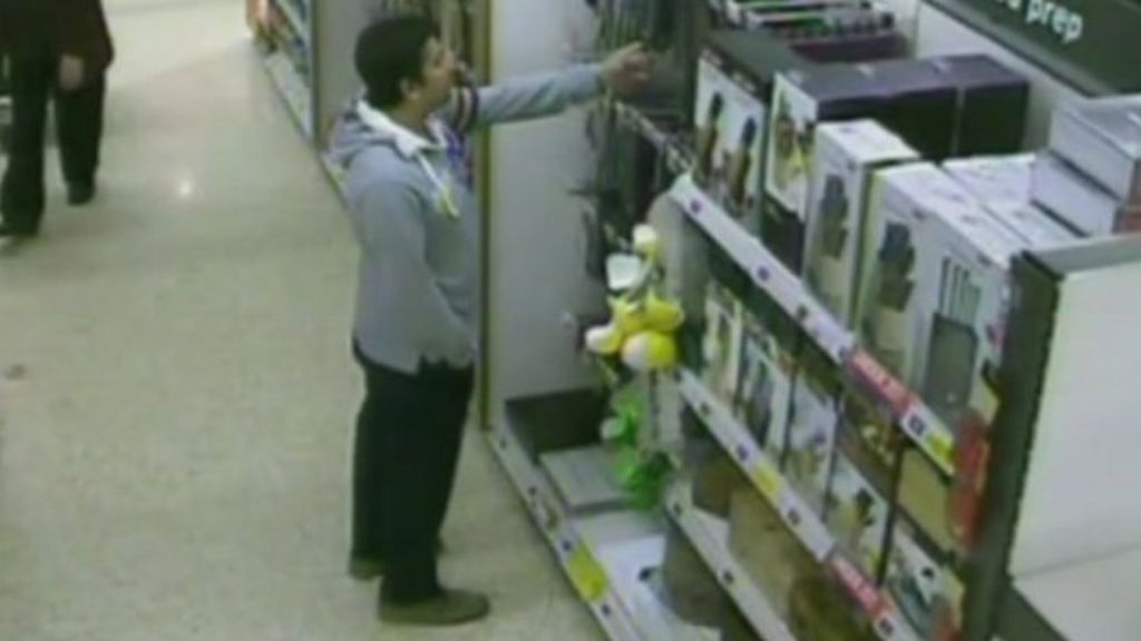 Esack 'can't prey on anyone else' - BBC News