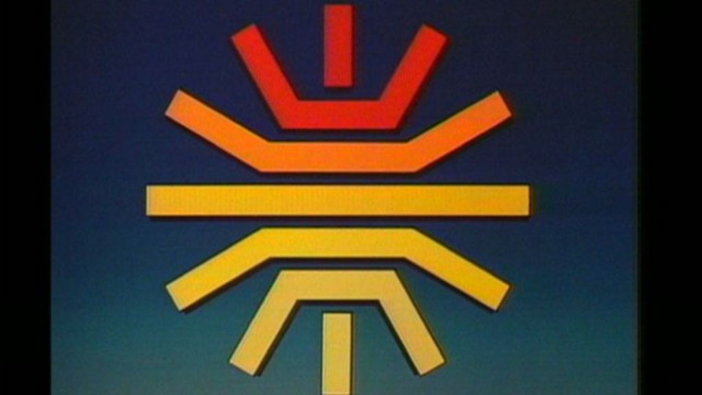 BBC Breakfast celebrates 30 years on air - BBC News