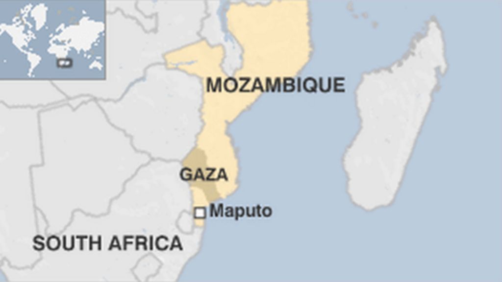 Mozambique 'to evacuate thousands' because of flooding - BBC News