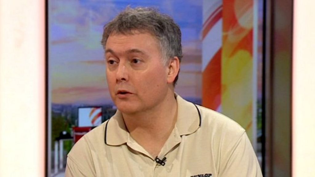 Meet barefoot marathon runner John McBride - BBC News