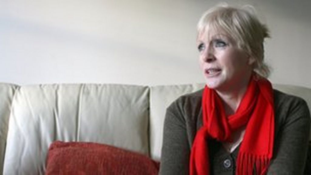 Ex-IRA woman Dolours Price is found dead in Dublin - BBC News