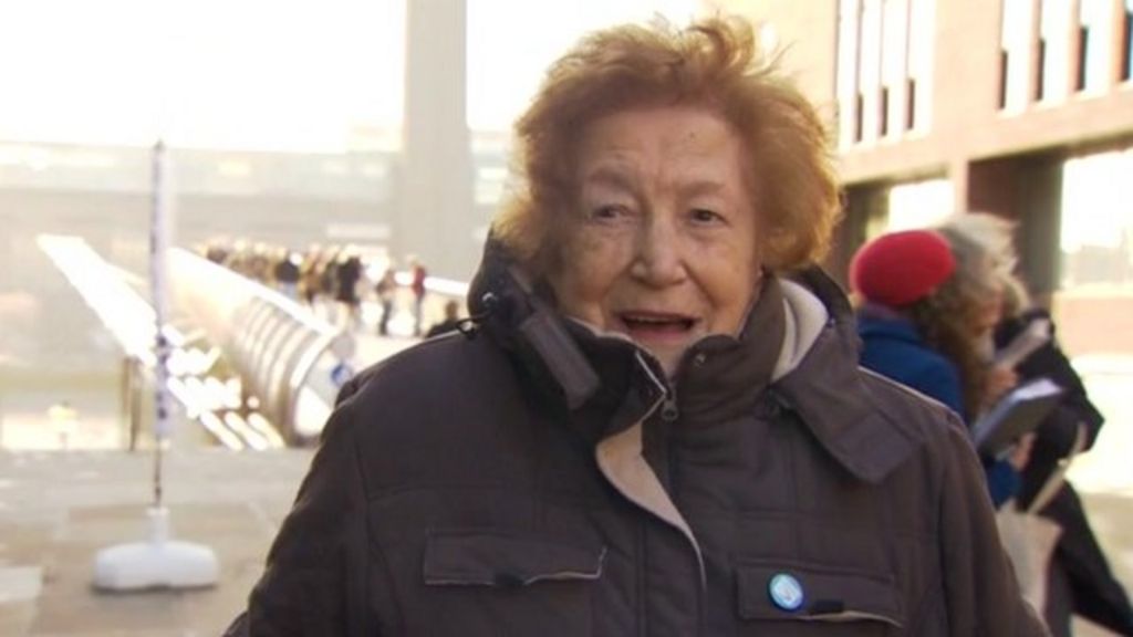 Holocaust survivor who hid in woods to survive - BBC News